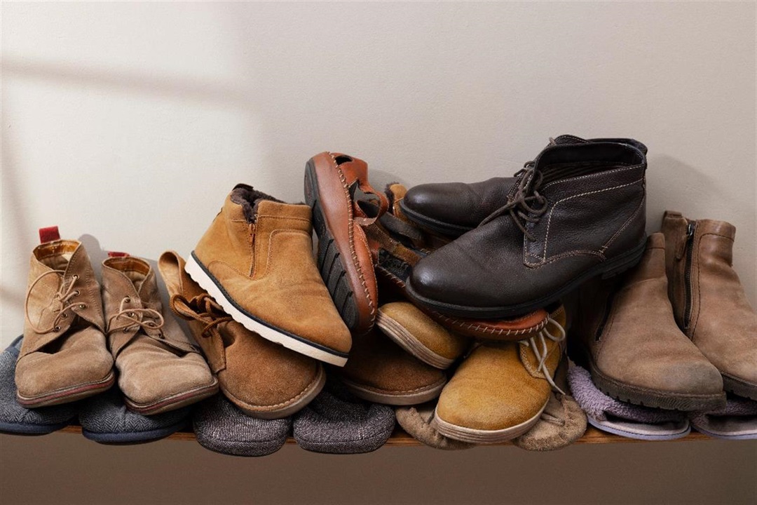 Reattach loose soles - Nillumbik Shire Council
